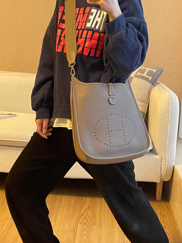 Margaux TPM/PM/GM Shoulder Bag – Things Remembered PH